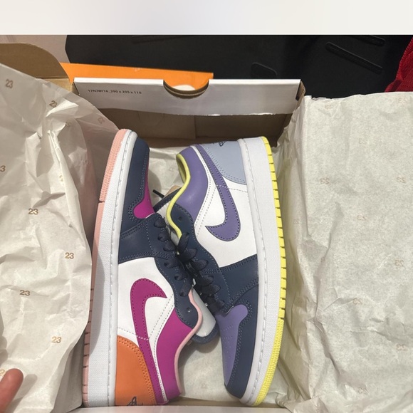 Jordan | Shoes | Jordan Air Low Se Mismatch | Poshmark